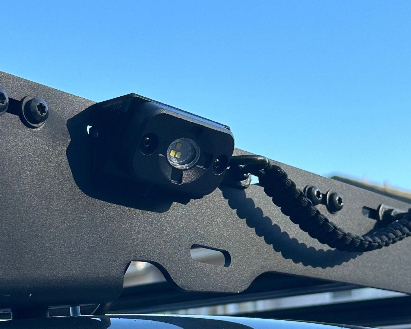 Harbor Freight/Roadshock Angled Rock Light Mount